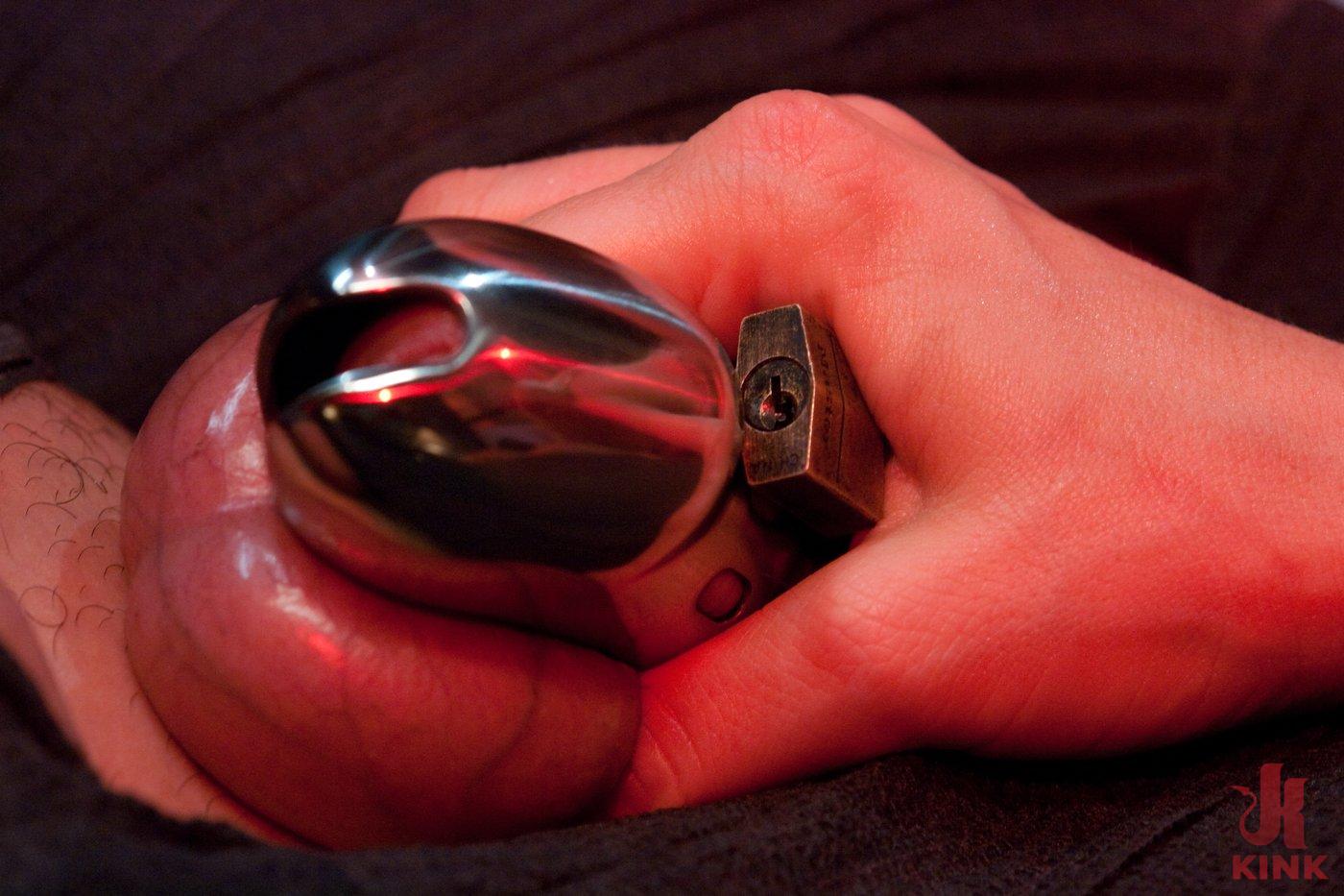 Vince Ferelli On Kink Watch Vince Ferelli Bdsm Porn